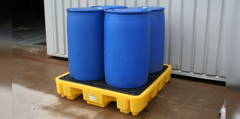 Chemical Bunding Regulations: A Guide | Recontainers Direct
